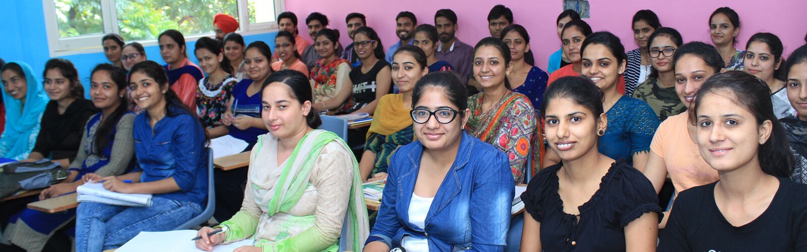 98721-13133-CSIR NET Coaching In Chandigarh - Guru Institute
